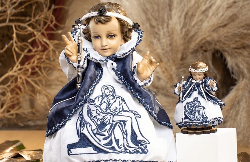 ¡Ni James Cameron! Iglesia arrulla al Niño Dios con efectos especiales ...