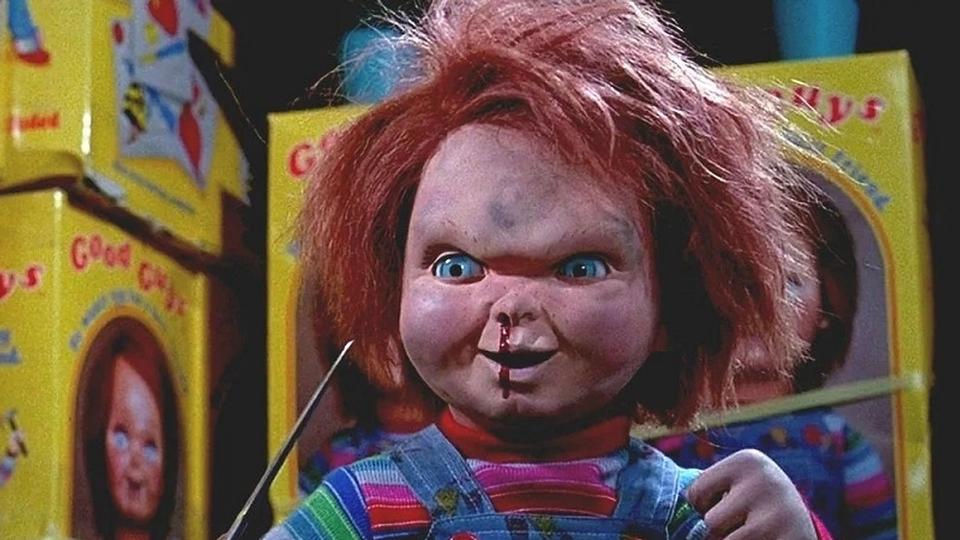 Muere actor que dio vida a 'Chucky', El Muñeco Diabólico (+fotos) | Ya! FM